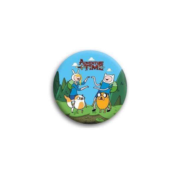 Adventure Time (アドベンチャータイム) FIONNA &amp; CAKE BUTTON 缶バッジ (ピンタイプ)☆です。直径 約3cm後ろは、ピンを止める部分が引っ掛けるタイプ(簡易タイプ)です。色々な種類がありますので、...