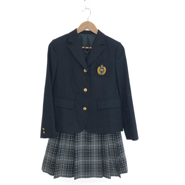 【ブランド名】BURBERRY LONDON　バーバリーロンドン【シリーズ】【メーカーサイズ】サイズ:160(サイズ相当)※サイズはメーカーにより若干異なりますのでご注意下さい。【付属品】画像に写っているものが全てです。【管理番号】2400...