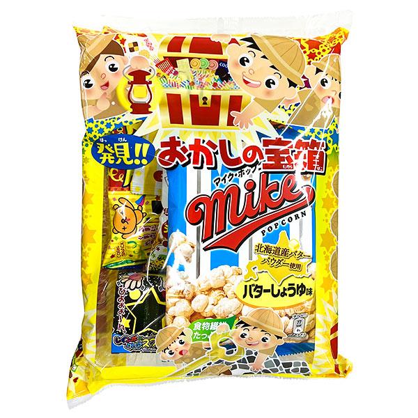【商品詳細】お菓子とおもちゃがセットになったワクワクの袋です♪プレゼントやおみやげにピッタリです♪【商品サイズ】約33×24×8cm(パッケージサイズ)【主な仕様】1組1セット｜お菓子：6点、玩具：1点｜玩具：対象年齢3歳以上｜重量：約23...
