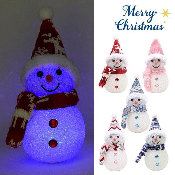 【商品詳細】優しく光るニット帽子とマフラーがチャームポイントのスノーマンです♪【商品サイズ】約18×8×7.8cm【主な仕様】1ヶ1セット｜PP袋入り｜ボタン電池CR2032×1個使用(お試しボタン電池付)【関連キーワード】クリスマス xm...