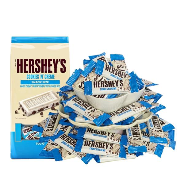 ハーシー クッキー &amp; クリームバー【 900g 】 セットです。ハーシー クッキー &amp; クリームバー 900g約69袋程度入っています。サクッとしたクッキーと滑らかなクリームが絶妙のバランスのクッキー＆クリームバーです。