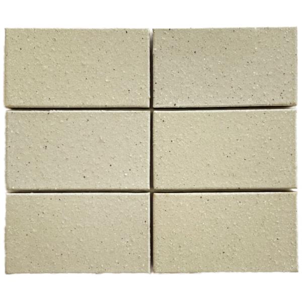 ◆ 商品画像にかかわらずタイル1枚あたりの価格です（シート単位ではありません）◆用途：屋外壁サイズ：108mm×60mm／厚さ13mmブランド：LIXIL品番：FC-1/42販売単位：1枚温かな土味で建物を明るくし、ぬくもりのある居心地の良...