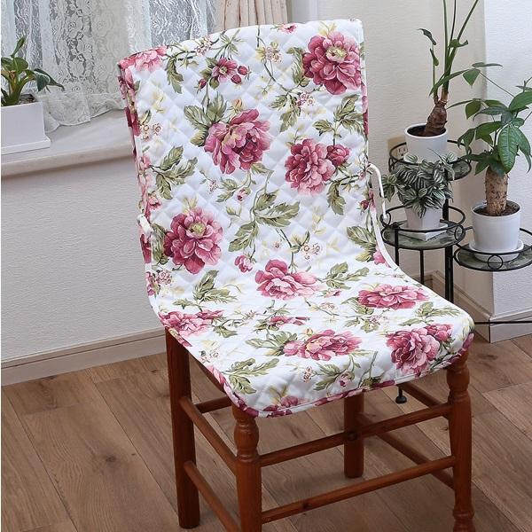 オシャレで可愛いキルト椅子カバー椅子にかけてひもを結ぶだけで簡単に装着でき、印象も座り心地もアップ。中わたも入ってクッション要らず♪背もたれに A4サイズのポケット2つ付き・1人用(サイズ 約：長さ 150 × 幅 47cm)・カラー：ロー...