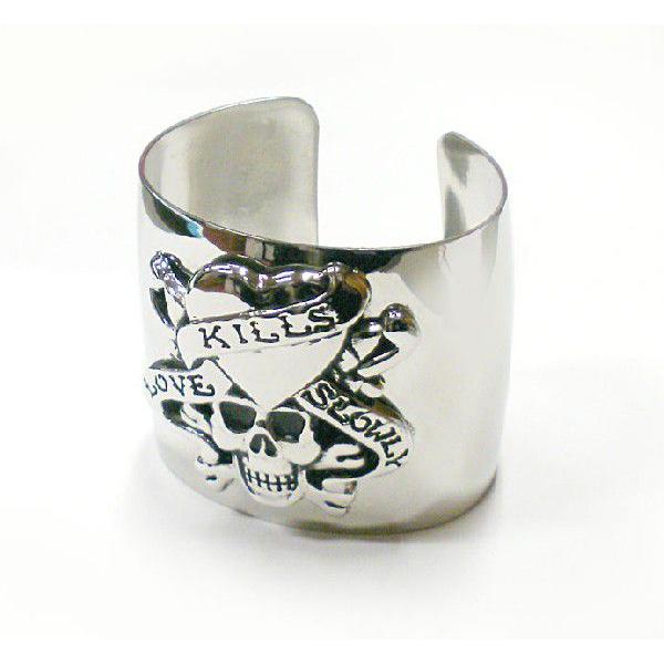 ラッピングはコチラアメリカをはじめ世界の有名人、セレブ達から絶大な支持を得ているL.A.のファッションブランド「Ed Hardy（エド・ハーディー）」代表シリーズ「LOVE KILLS SLOWLY」のバングルです。レディース◆商品名：Ed...