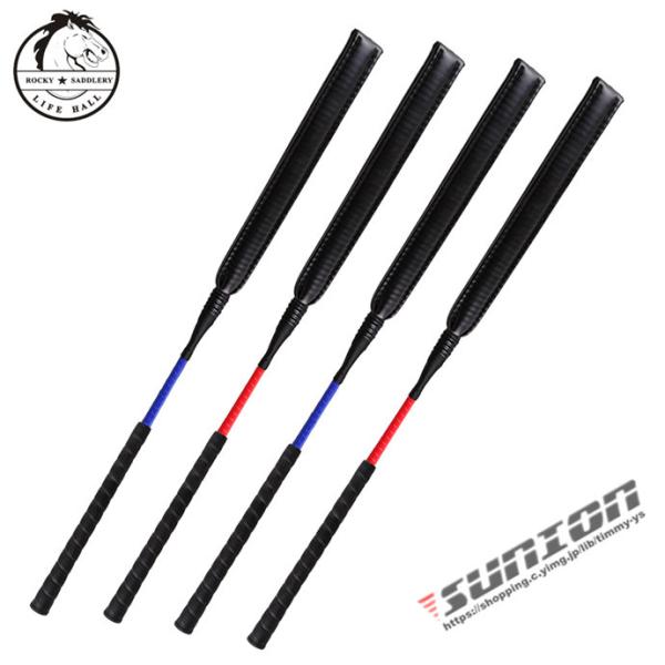 【商品特徴】◇グリップにもちやすい滑りにくい短鞭。◇グリップと先端部にPUレザーが施された短鞭です。◇乗馬スクール、馬術教室などはもちろん、護身用やインテリア、   美術的なコレクションとしても素敵なジョッキームチ 【スペック】■サイズ　 ...