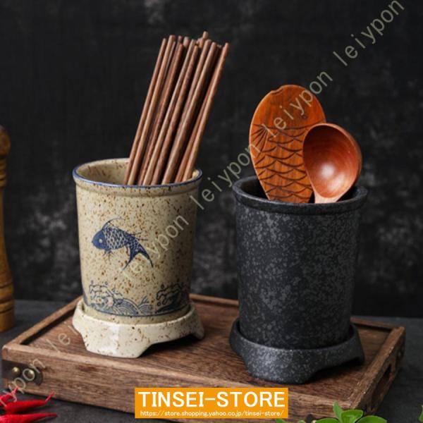 商品の説明Lサイズ：12×15cm製品の形状は寸法図によって表示される形状と同じである素材：セラミックス【水切り】水を排水するのに便利な底部排水穴の設計。テーブルやキッチンのカウンタートップを濡らさずに箸をすばやく水気を切るのに役立つセラミ...