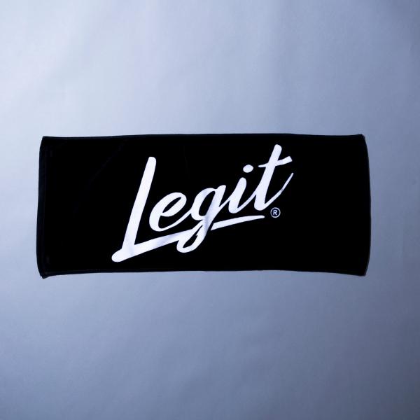 「LEGIT」の文字が大きく書かれたフェイスタオル。タオル本体もフカフカで厚さもしっかりあるので、プレゼントや部活動の記念品としても最適です。コットン100%なので肌触りもグッド。■素材：COTTON 100%■洗濯機洗い可能■サイズ：H3...