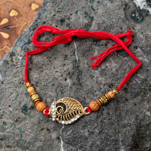 【発売日：2021年12月13日】ラーキー - インドの紐ブレスレット フェザー / ブレス、 ブレスレット、アンクレット、ラクシャバンダン、Rakhi Bandhan  アクセ 【インドとアジアのアクセサリー