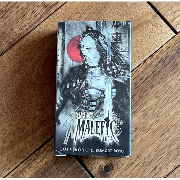 【発売日：2021年08月18日】タロット マレフィック タイム - TAROT MALEFIC TIME / 占い、タロットカード、オラクル、Tarot FOURNIER 印刷物 【インドとアジアの印刷物】  主演俳優:Luis Royo...