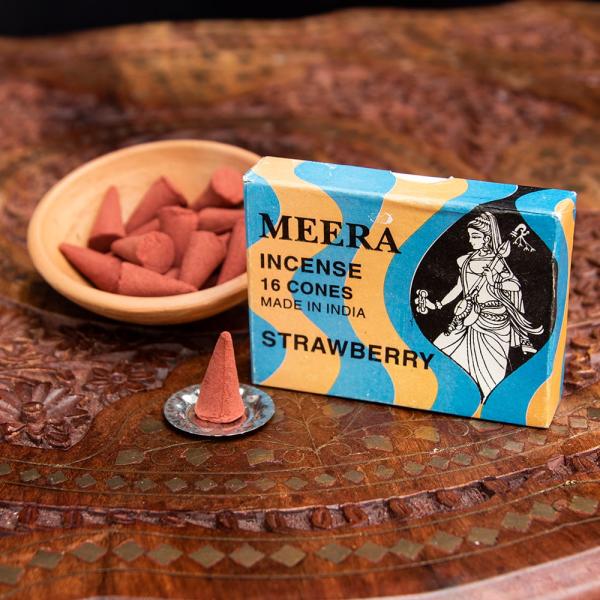【発売日：2022年06月03日】Meera コーン香 Strawberry （ストロベリー）の香り / Meera、Mirabai、インセンス、お香、香、コーン香 Gulabsingh Johrimal お香 【インドとアジアのお香