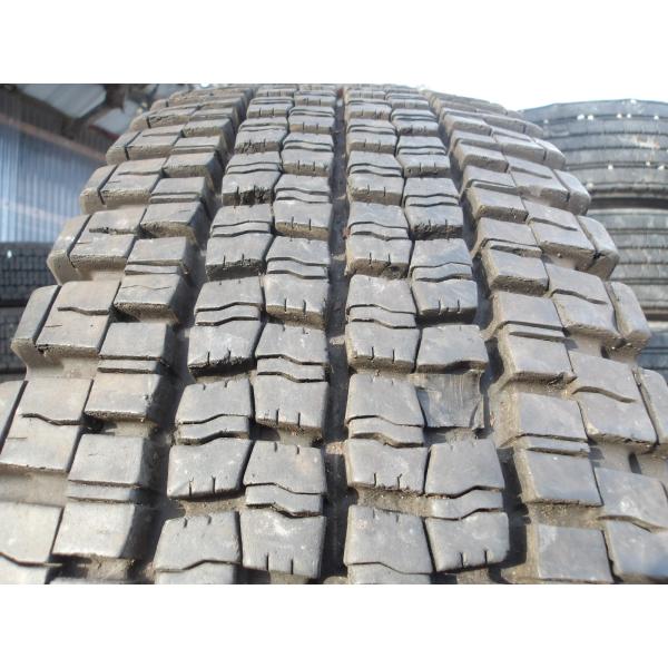 ダンロップ　デクテス　ＳＰ００１製造年週　１ＸＹＷ　０９１９（１本）　　　　　　　　　　　　残溝　１４〜１５ｍｍ※１３３/１３１Ｊ※チューブレス