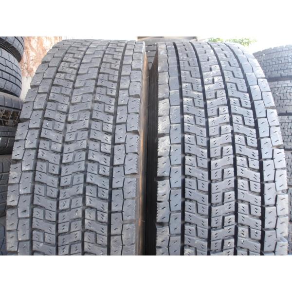 ヨコハマ　ゼン　９０３ＺＷ製造年週　１ＦＹ　４７２１（１本）　　　　　　　　　３６２１（１本）残溝　１０．５〜１３ｍｍ※１３３／１３１Ｊ※チューブレス