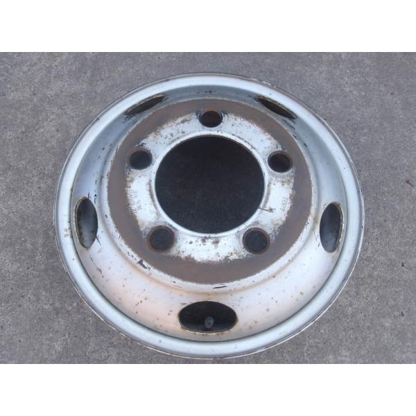 トピー　１６インチ鉄ホイールサイズ　１６×５．５Ｊ穴数　５穴ＰＣＤ　２０３．２オフセット　＋１１６．５ハブ径　内寸約１４６ｍｍ