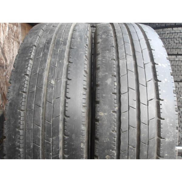 ダンロップ　エナセーブ　ＳＰＬＴ５０製造年週　Ｘ　１７１７（２本）　　　　　　　　　残溝　７〜８ｍｍ※１１５/１１３Ｌ※チューブレス