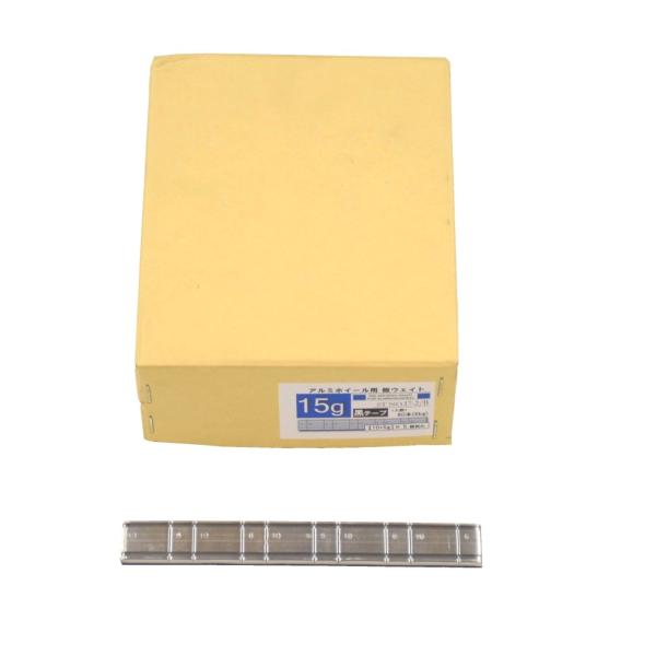 柔らかい鉛を使用した薄型タイプ。強力粘着テープ使用。5g+10g刻みで1本辺り5個づつです。合計80本入っています。総重量は6.0Kgです。