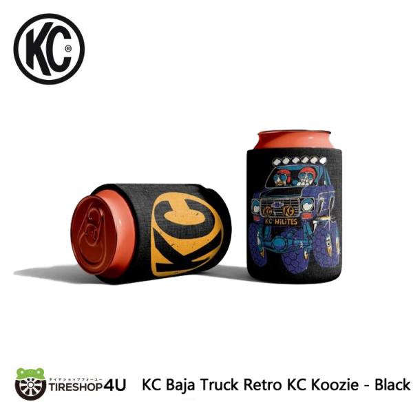 KC Koozie Retro Vintage Baja Truck - Black缶に直接手が触れないので保温・保冷効果が期待でき、野外でのBBQやフェス等では非常に役に立つアイテム！このKoozieには、1974年のKC HiLiTES...