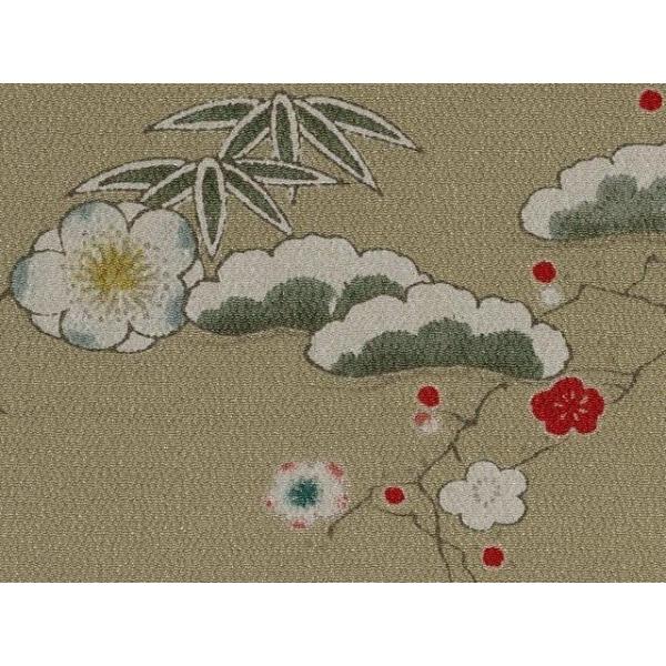 伸縮性に優れ使いやすく、しなやかな風合いを持った正絹縮緬（ちりめん）生地。縮緬細工やつまみ細工、木目込み人形、市松人形のお着物などにご利用いただいております。素材 　　絹　100% サイズ 　幅　約31cm  長さ　約50cm 色・柄 　古...