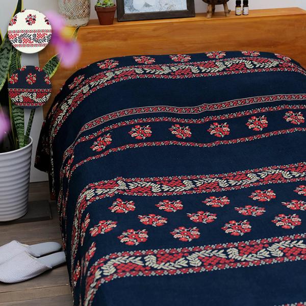 どこかレトロな雰囲気が魅力のマルチクロスウクライナ刺繍にインスパイアされた伝統が息づく刺繍デザインシリーズ。ウクライナ語で「飾り」を意味する「プリクラーサ」。細やかなクロス模様が織りなす繊細な刺繍は、豊かな文化の息吹を感じさせます。ソファカ...