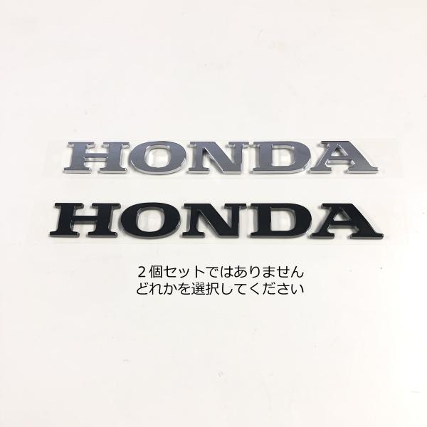 ホンダGL1800に装着されている純正の抜き文字転写式エンブレムです。大きさ：縦１５ｍｍ　横１４０ｍｍ　　　　一文字の大きさ  縦１５ｍｍ 横 ２８ｍｍ 厚さ３ｍｍ　材質　：プラスチックメッキ表　　：立体盛り上がり(センター部が僅か高い)裏...
