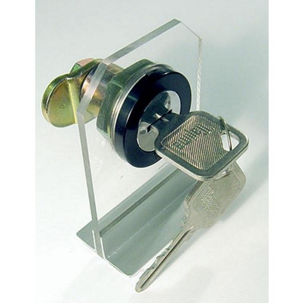 *よこ開き扉用とたて開き扉用がございます。どちらかをお選びください。特長鍵を差し込んで回すシリンダータイプの錠前です。鍵は２本付属しています。鍵を差し込んで回すと解錠します。差し込んだ鍵はツマミの役目をします。操作方法解錠のしかた扉を閉めた...