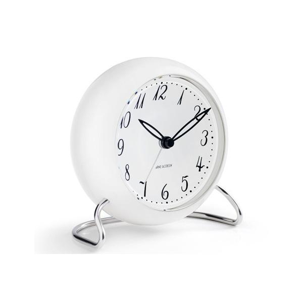 近代デンマークデザインの象徴、アルネ・ヤコブセンがLauritz Knudsenのために手がけた最初のテーブルクロック。 ROMANとともにヤコブセンが手掛けた初めてのプロダクトデザインとして、その後の作品に大きな影響を与えるきっかけとなっ...