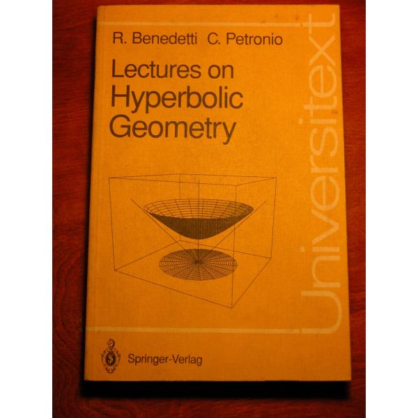 （中古品）Lectures on Hyperbolic Geometry (Universitext)【商品説明】※掲載されている商品の写真は代表写真となっておりますので、外箱、説明書、リモコン等は付属しない場合がございます。用途機能として...