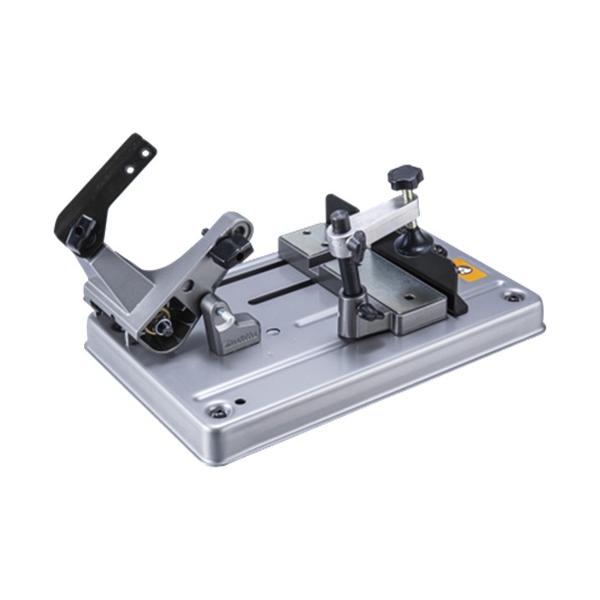 バンドソー用スタンドで安定切断スタンド取付時の最大切断能力(直角)・角パイプ：55mm×55mm・丸パイプ：Φ55mm・スタンドへ簡単装着PB003Gにアームプレートを取り付け、2本のツマミネジで固定するだけで簡単に取り付けられます。・安定...