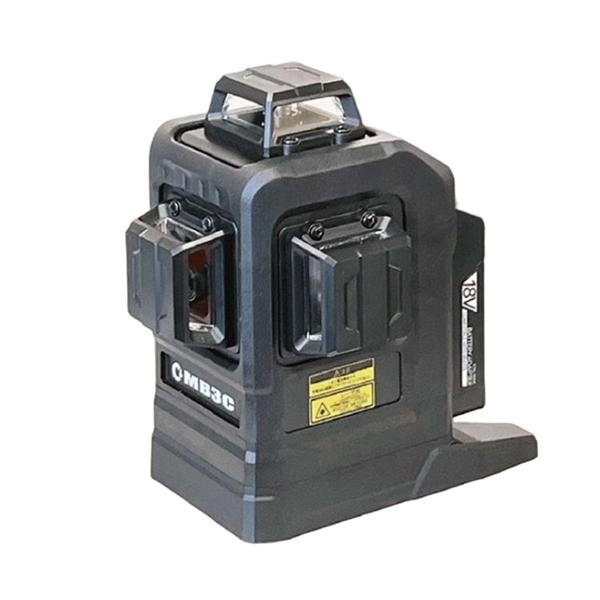 入隅・出墨に照射可能のフルラインマキタ・HiKOKIの純正品18Vバッテリの使用が可能新型ベースを内蔵して壁際レーザーの難点だった地墨の『クロスが動く』を解消！床墨のクロス位置はそのままに縦ラインの微動が可能スムーズに地墨合わせが行えます。...