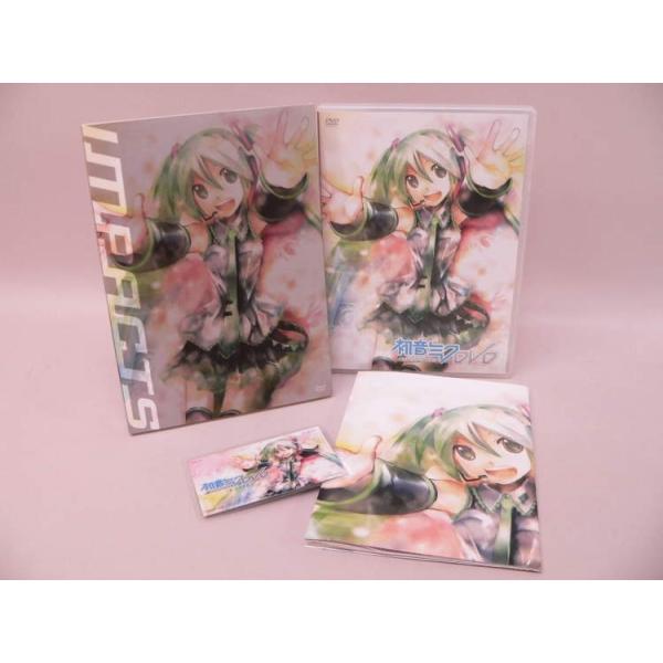 【発売日：2010年02月10日】音楽シーン注目のＶＯＣＡＬＯＩＤ「初音ミク」人気映像をコンパイルした初のＤＶＤ集、「初音ミクＤＶＤ　ＩＭＰＡＣＴＳ」です。スリーブ（キズあり）・ライナーノーツ（裏面ピンナップ仕様）付きです。ケース・盤面キズ...