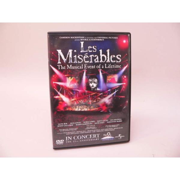 世界でも日本でもロングラン大ヒットの「レ・ミゼラブル」の25周年を記念して、2010年にロンドンで行われた記念コンサートを映像化！「レ・ミゼラブル 25周年記念コンサート」のDVDです。ケースに傷み、盤面に少々傷があります。中古品。【※注文...