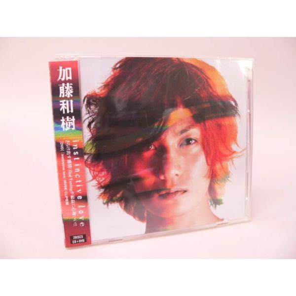 加藤和樹3枚目のシングルCD、「instinctive Love」です。帯・歌詞カード・特典DVD付きです。各盤面に少々傷があります。ケースに傷みがあります。中古品。 ＜送料参考データ＞・外寸：約１２５ミリ×１４２ミリ×１０ミリ・商品のみ重...