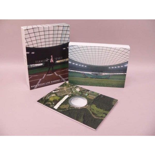 「ＮＡＮＡ　ＭＩＺＵＫＩ　ＬＩＶＥ　ＤＩＡＭＯＮＤ×ＦＥＶＥＲ」のＤＶＤです。スリーブ（イタミ）・歌詞カード付き。５枚組、ＤＩＳＣ２・５盤面小キズあり。デジパック仕様（イタミ）中古品。【※注文時、送料は自動計算されません。※】商品代金のほか...