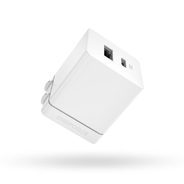 　●無駄を省いたシンプル＆スタイリッシュなデザインのキューブ型充電器。　●USB　Type-C＆Type-Aの2ポート搭載により、同時充電が可能。　●PD(Power Delivery)対応。　●持ち運びに便利なコンパクトサイズ＆折り畳みプ...