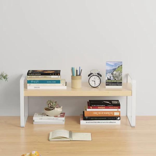 々な仕切りとなっており、CD、メモ帳、辞書などが別々に整理することができ、必要な時に必要な物をサッと用意できると、それだけ時間を節約できます。効率的に仕事が進めます。収納力が良い卓上収納ケースです。大きいな物品から小物まできれいにおしゃれに...