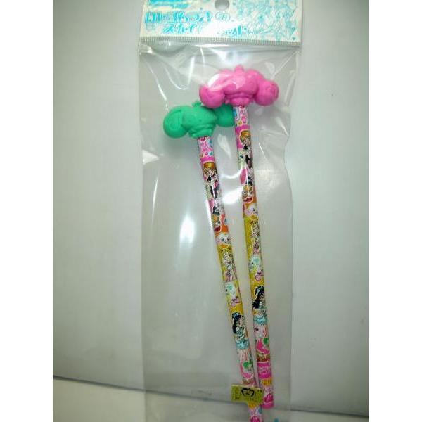 えんぴつにかわいい消しゴムがついています！