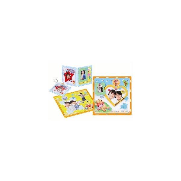 アメリカで大人気の「スクラップブッキング」が女児ホビーになりました。お気に入りの写真やイラストを付属のボードに貼り、プラフレームや立体シール、メッセージシール、ラインストーンなどでデコレーションして自分だけの思い出のアルバムを作る事ができま...