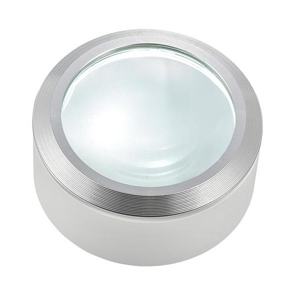 【発売日：2018年12月13日】■光学レンズにより約5倍に拡大されます■本体上部のレンズを押すとLEDが点灯/消灯します■ライトの消し忘れを防止するオートパワーオフ機能付き【返品不可商品】