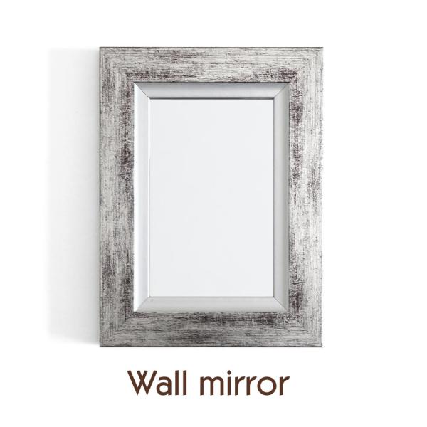 壁掛けにもできるウッディミラー。インテリアに合わせやすい、ぬくもり感あるアンティーク調のミラーです。コンパクトサイズで、壁掛けにも卓上鏡としても置きやすい大きさです。壁掛けの紐と紐通しがついているため、簡単に壁にかけることができます。飛散防...