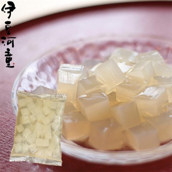 「伊豆河童」の角切りところてん あんみつ用※蜜・餡は付きません。国産伊豆産、伊豆諸島産天草100％使用の角切りところてん。あんみつ・サラダにお好みの蜜やタレでお召し上がりください。　業務用にもいかがでしょうか。■原材料名：「原材料一覧表」で...