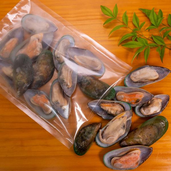 冷たく美しい南太平洋の海水、人口密集地から離れたニュージーランドの湾やフィヨルド、そして、世界最先端の養殖技法が美味しいパーナ貝を育みました。非加熱・片貝加工済みでバラ凍結してありますので、必要な量だけ取りだしお使い頂く事が出来ます。規格で...