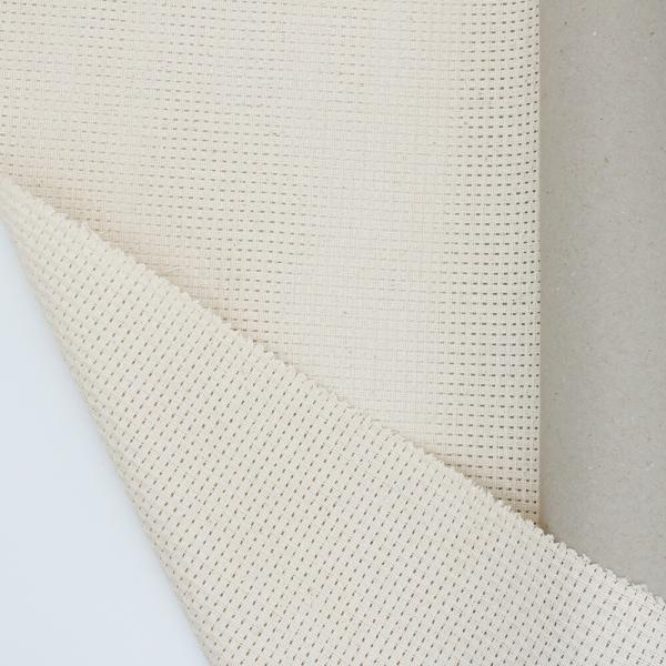 ソフトで針通しの良いパンチニードル専用ファブリックです。＜仕様＞サイズ：約38.1cm×45.7cmアイーダ6カウント（24目）素材：綿100%<a href="https://item.rakuten.co.jp/tokushu-s...