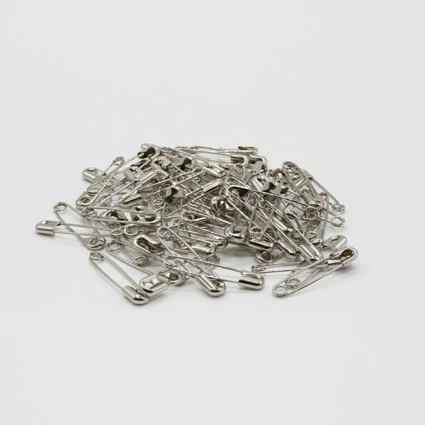 安心信頼のMARZEN製スナッピン。生地を傷めにくい針先になっております。錆びにくいメッキ加工です。＜仕様＞サイズ：全長27mm　線径0.7mmカラー：ニッケルメッキ入数：20本入り