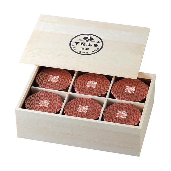 すっぽんを酒入りの湯にかけ、丁寧にアクを取りながらじっくりと抽出した出汁に、昆布出汁を合わせ、薄口醤油で控えめに味付けしました。滋養深い味わいで、毎日の健康を支える一椀です。■すっぽんスープ(ジュレ)×6■箱サイズ:24×16.4×7.6【...