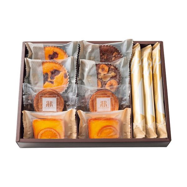 しっとり生地にフルーツやナッツを飾ったプチケーキやオレンジケーキ、さくっとした食感の中にキャラメルの風味が香る少し長いサイズのロングパイ、アーモンドが香ばしく香るフランス伝統の厚焼きクッキーと、ホテルの豊かなティータイムを演出するスイーツを...