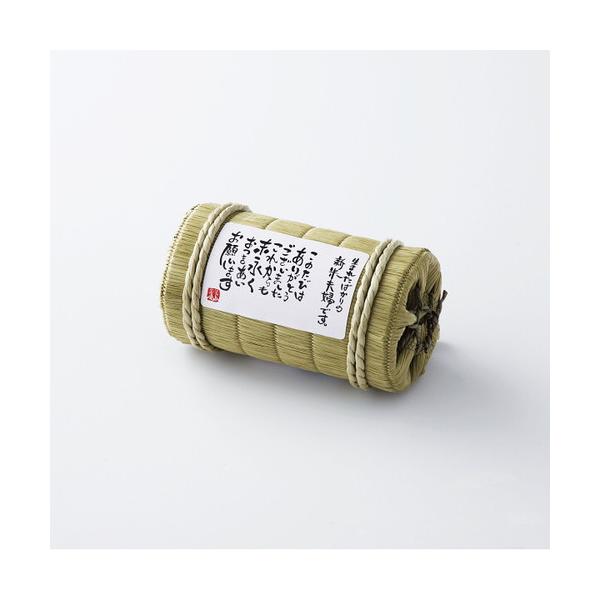 お祝い事に欠かせないお赤飯の引出物ギフトです。炊飯器にお米を入れ水を加えて炊くだけで簡単にふっくらお赤飯が炊き上がります。お米は国産米を使用しています。■赤飯150g・ごま塩1.5g×各1■箱サイズ:17×9×9【用途】引出物 結婚祝 出産...