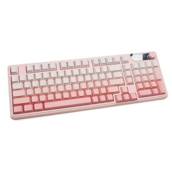 商品仕様：■キー数：98キー■接続方式：有線接続■キータイプ：メカニカル風キー■バックライト：RGBバックライト（透光文字）■刻印方式：サイド刻印■カラー：ピンク■機能：・防水防塵設計・多機能コントロールノブ・音量調整・ライトモード調整・明...