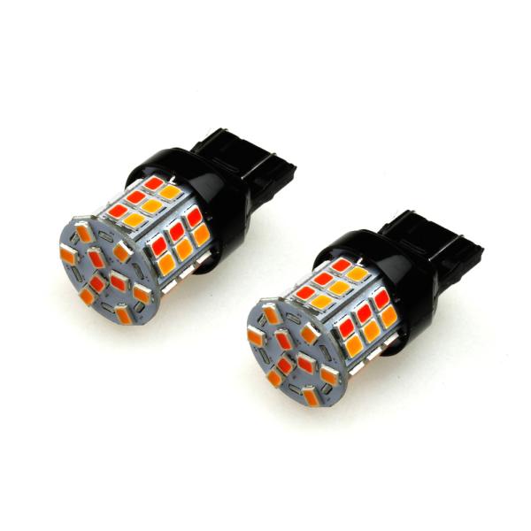 商品仕様：■状態：新品　未使用■発光色：オレンジ/レッド■対応電圧：DC12V■ソケットはT20(7443)の形式です。極性の配置は＋＋−−タイプ。■寸法： (写真を参照ください)