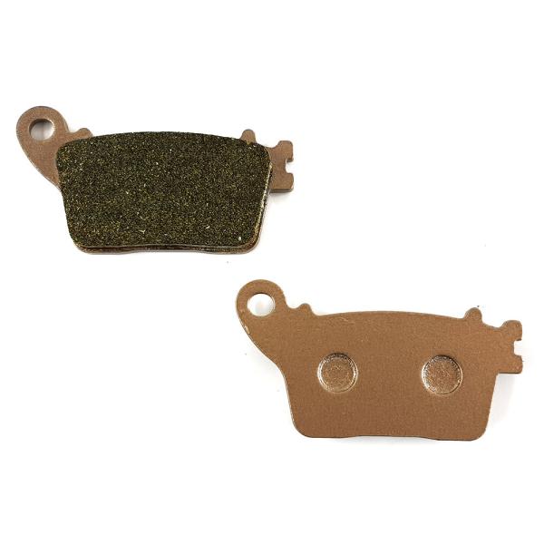 商品仕様：■新品(未使用)、左右2枚セット（1キャリパー分）出品となります。※車種により１キャリパー４枚必要の場合があり、左右形状異なるので、ご確認の上ご購入してください。■格安出品ですので、取り扱い説明書付属しません。ご了承ください。■ブ...