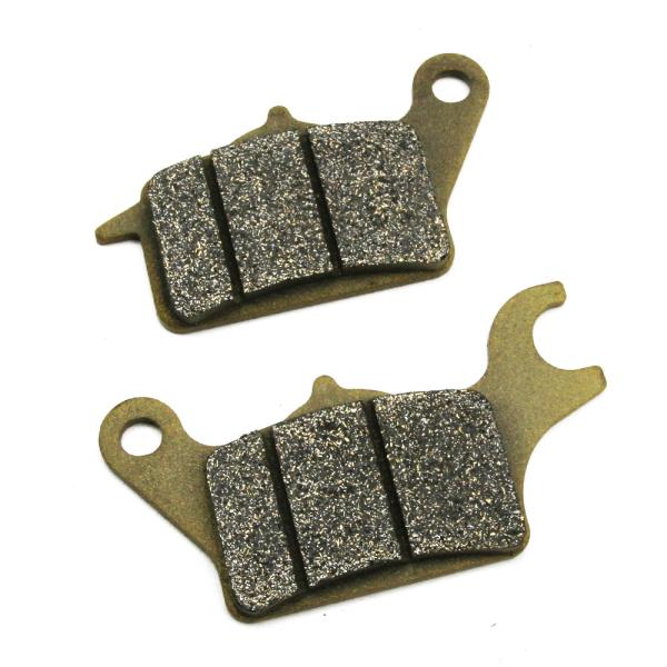 商品仕様：■新品　未使用■左右2枚セット(1キャリパー分)出品となります。※車種により１キャリパー４枚必要の場合があり、左右形状異なるので、ご確認の上ご購入してください。■ブレーキパッドのサイズは（全長X幅X厚み）85 x 45 x 7mm。