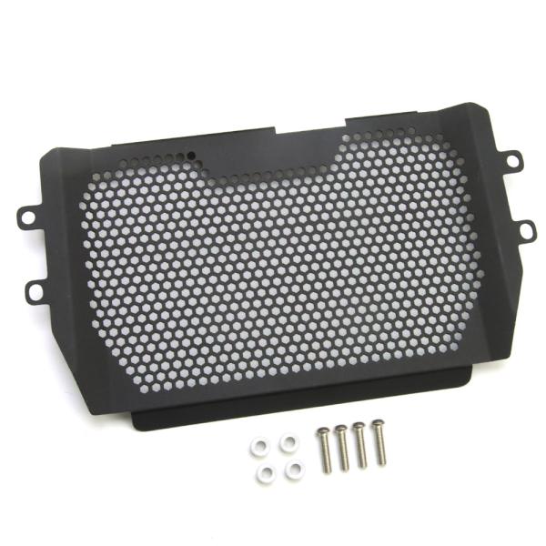 商品仕様：■素材：ステンレス製フレーム＋アルミ合金メッシュ■カラー：ブラック。■用途：ラジエーター保護、飛散物防止、摩耗防止。■取り付け：純正ラジエーターにそのまま装着可能、加工不要。■耐久性：長期間使用可能、錆びにくい。■カスタムパーツと...